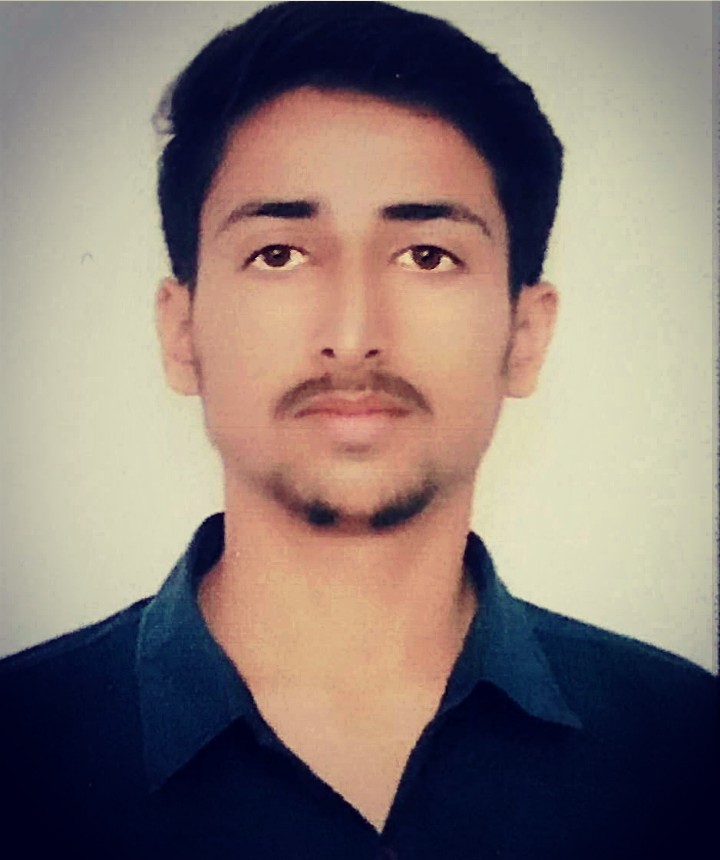 Nischay Pandey - IT Professional & Web Developer